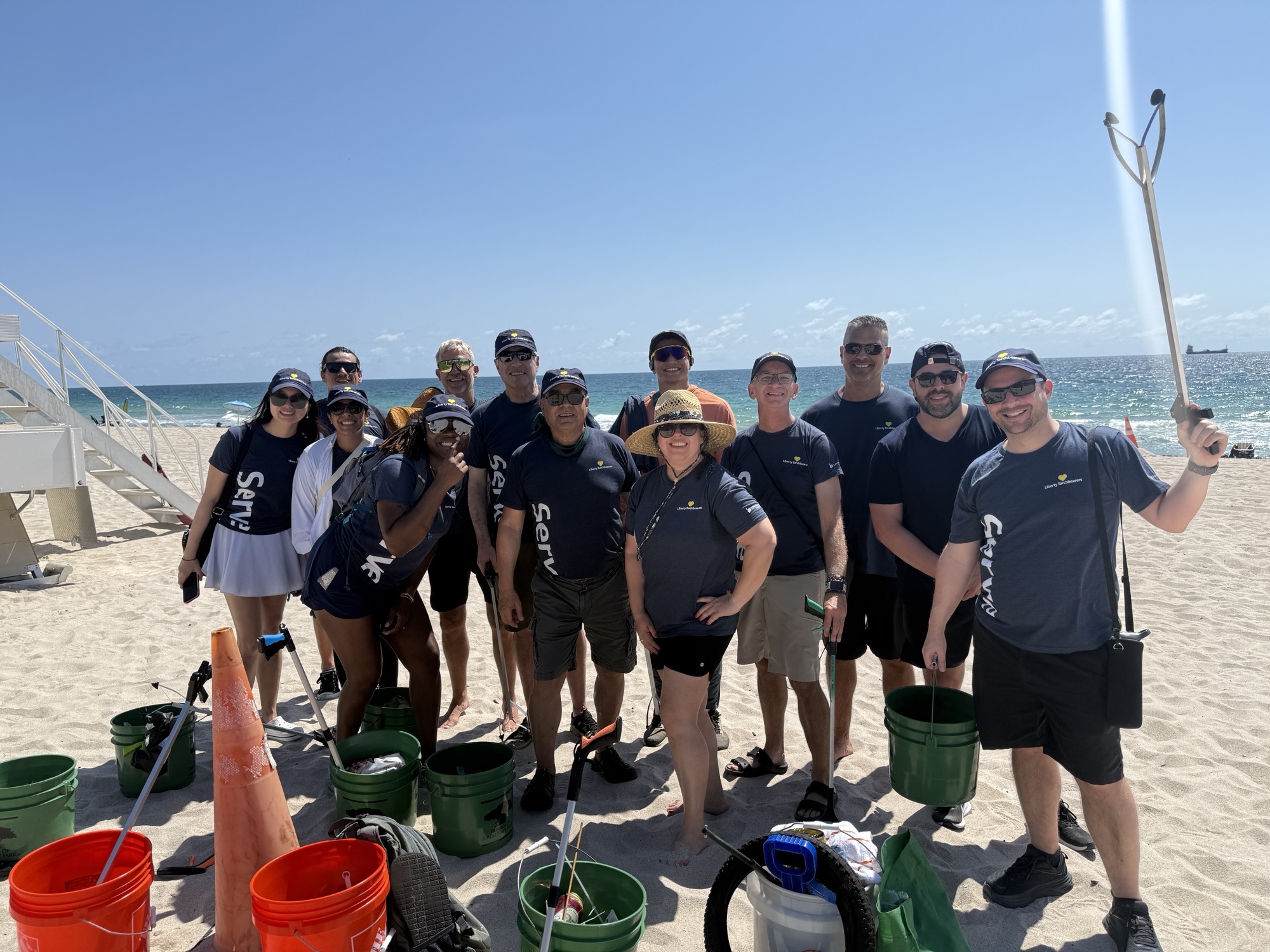 San Diego Beach Cleanup Volunteers | Ocean Blue Project