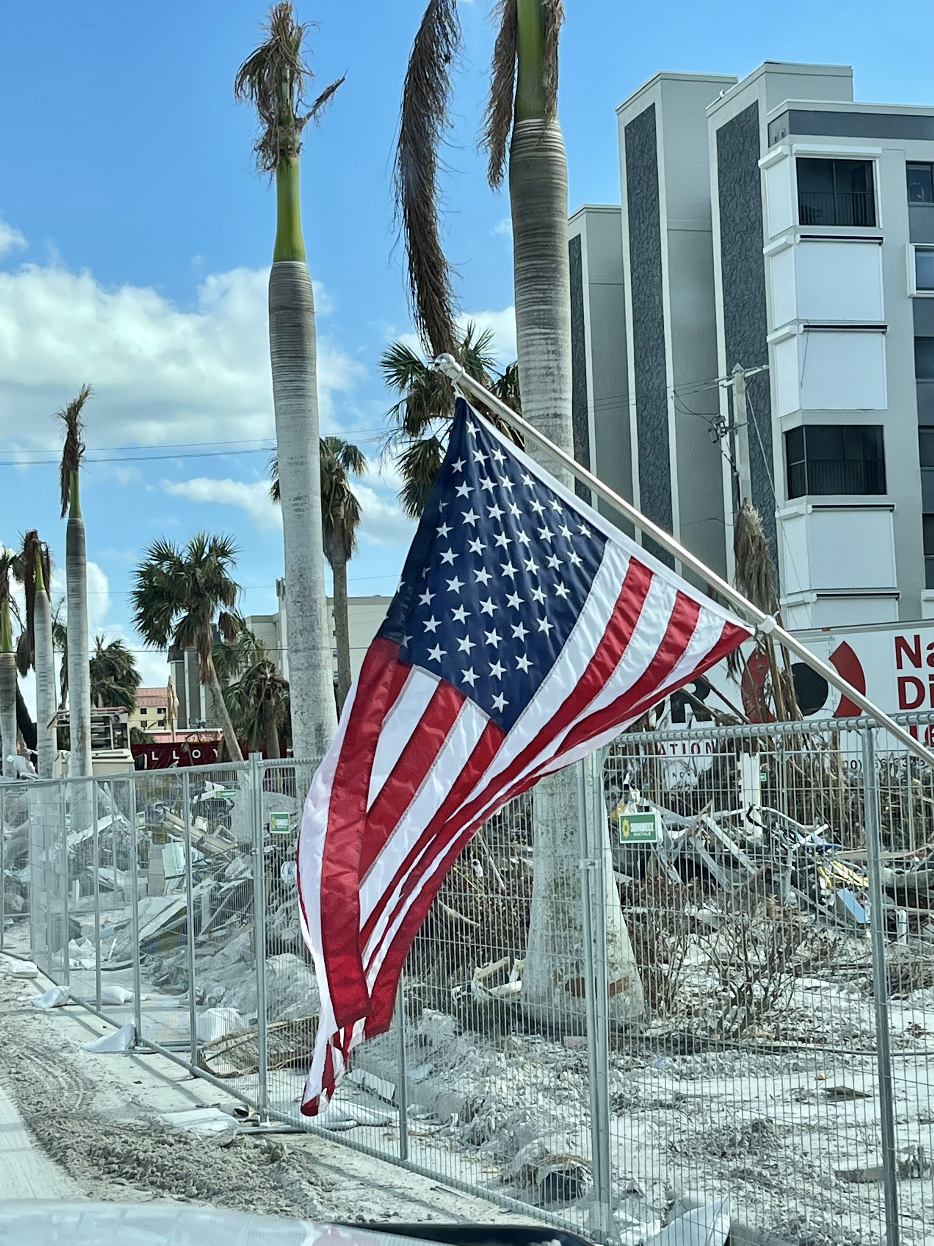 Donate To The Florida Disaster Fund by Ocean Blue Project